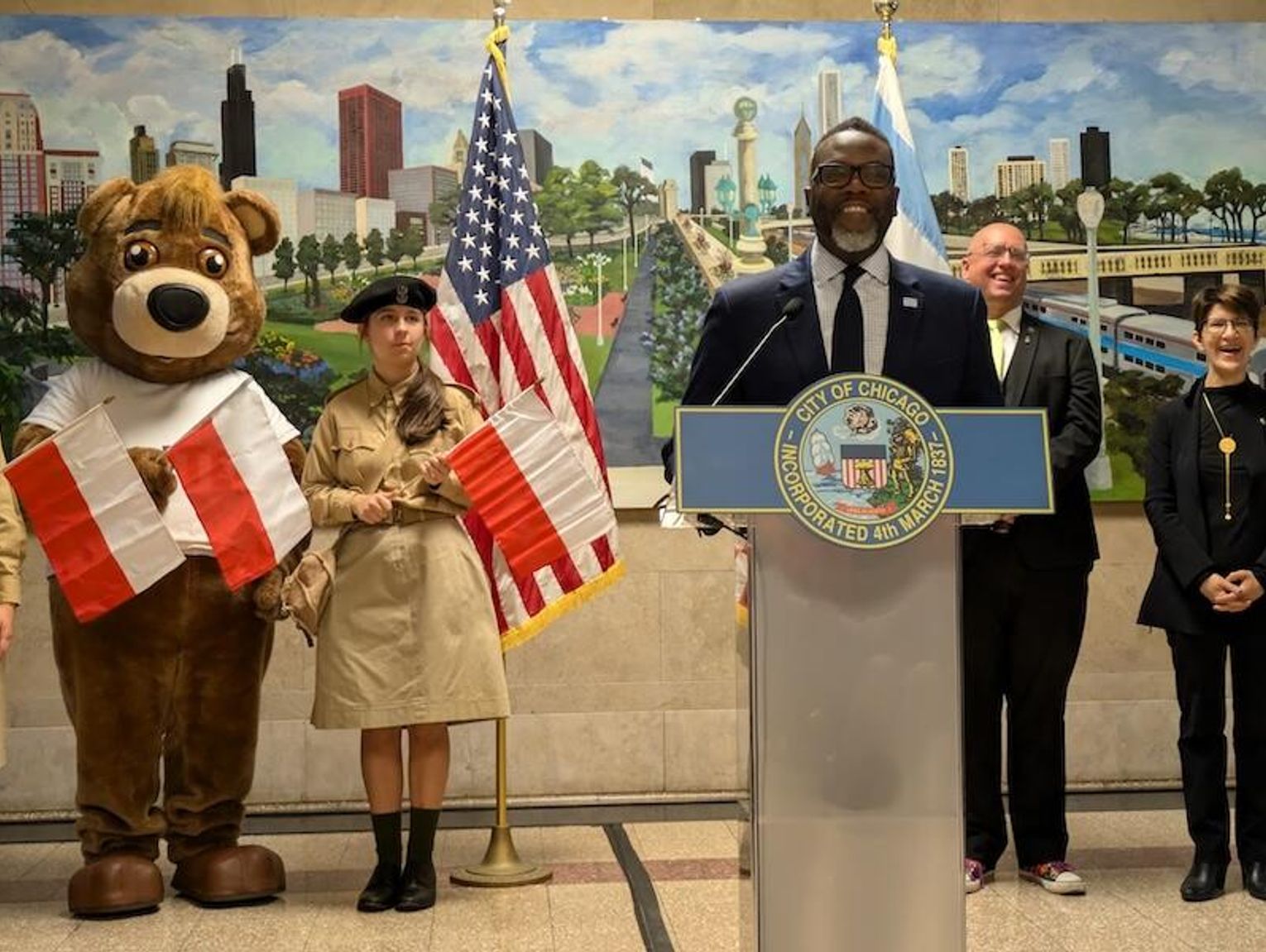 Burmistrz Chicago Brandon Johnson do Polonii: Jestem dumny z naszej ...