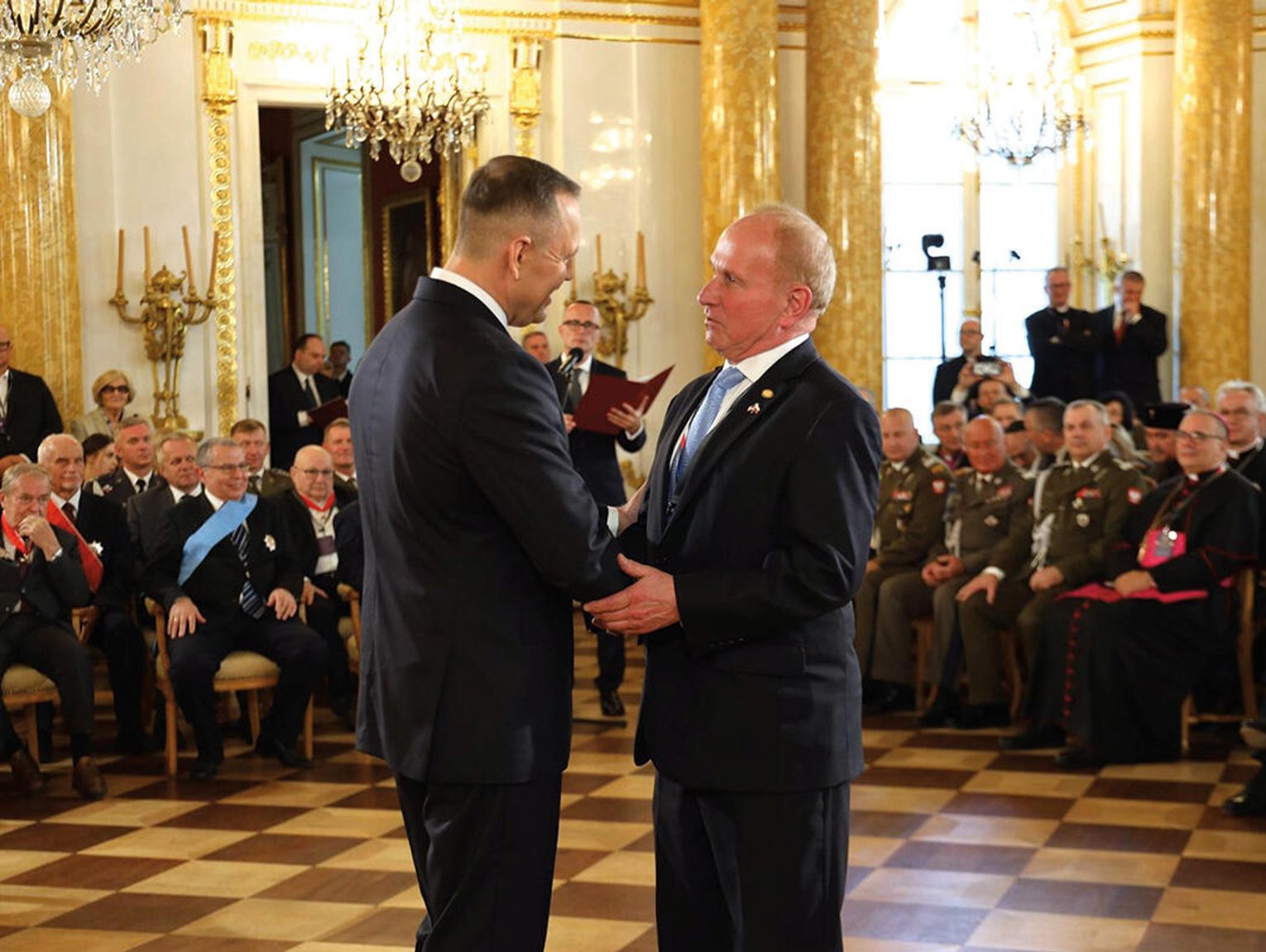 „Reprezentowałem Polonię i Stany Zjednoczone” – prezes KPA i ZNP Frank ...