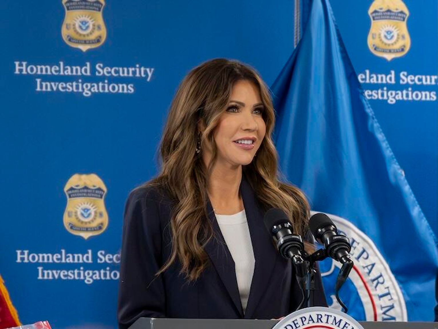 Sekretarz DHS: federalne operacje imigracyjne w Chicago mają zostać ...