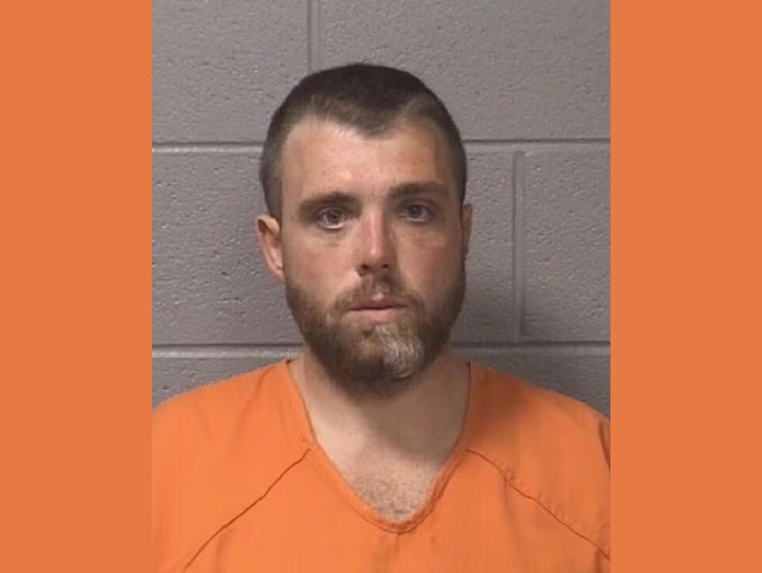 Tragedia w Sycamore: syn oskarżony o zamordowanie rodziców – wcześniej ...